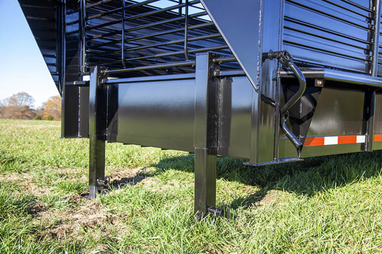 LIVESTOCK TRAILERS – Stoll Trailers